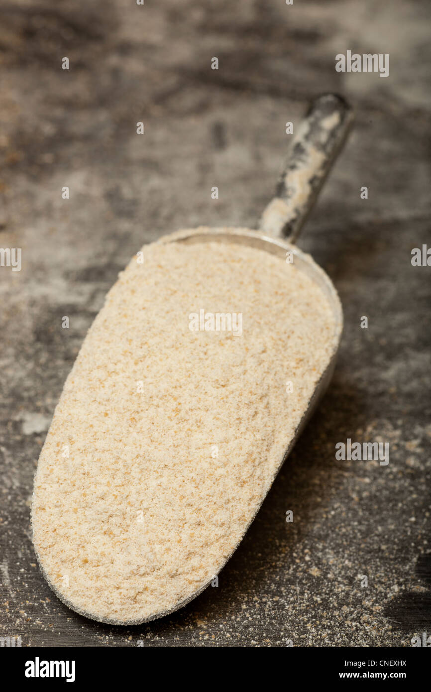 Emmer flour -Fotos und -Bildmaterial in hoher Auflösung – Alamy