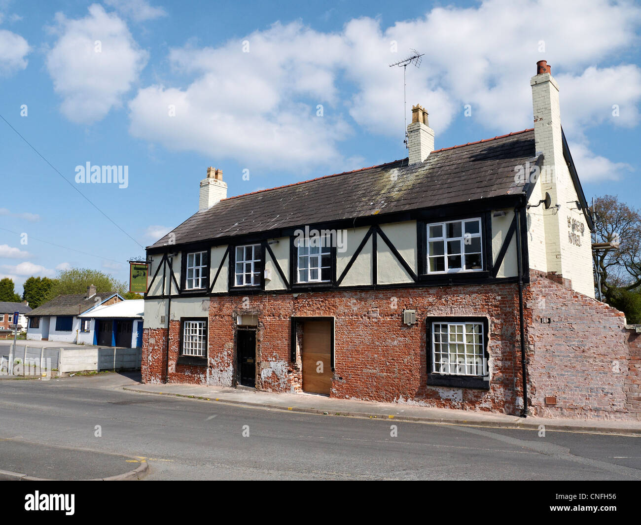 Der ehemalige Nags Head Pub, im Umbau für ein Restaurant, Wheelock ...