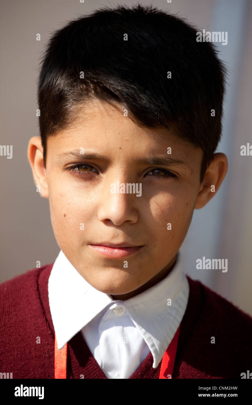 Junge Kind Gesicht Pakistans Pakistanische Person Stockfotos und -bilder Kaufen - Alamy