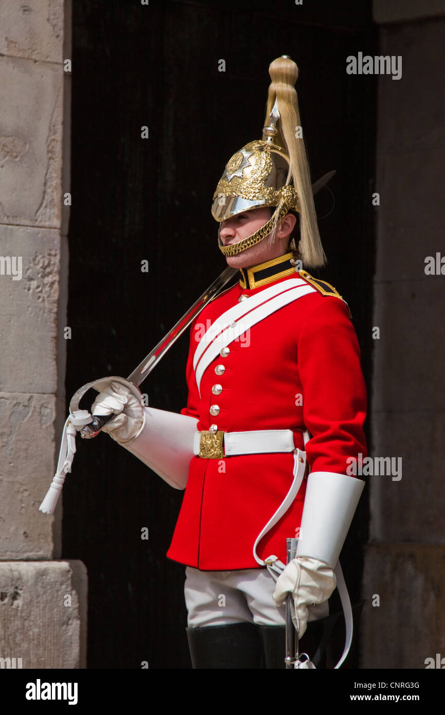 Soldier guard lifeguard -Fotos und -Bildmaterial in hoher Auflösung – Alamy