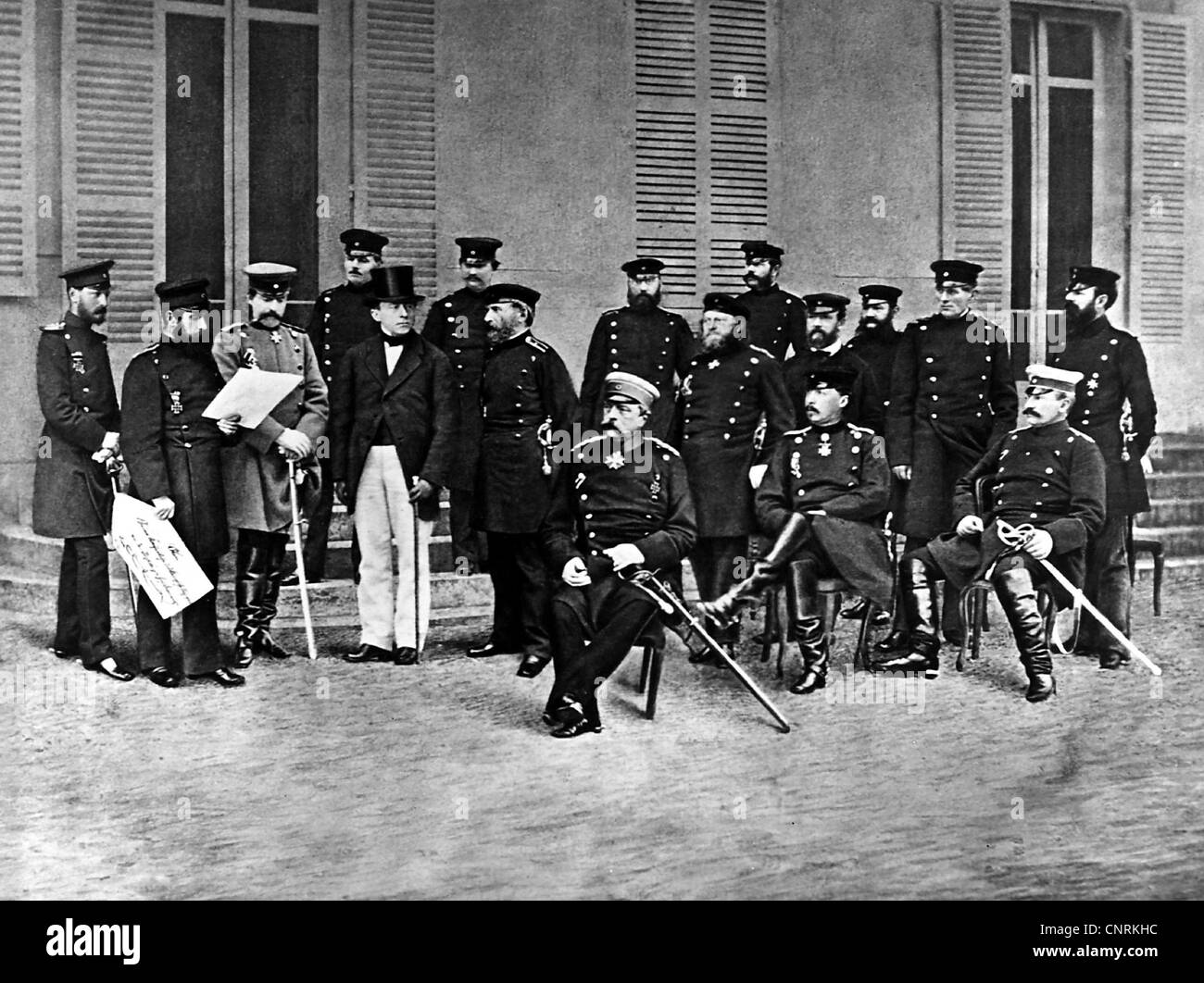Otto von bismarck uniform -Fotos und -Bildmaterial in hoher Auflösung ...