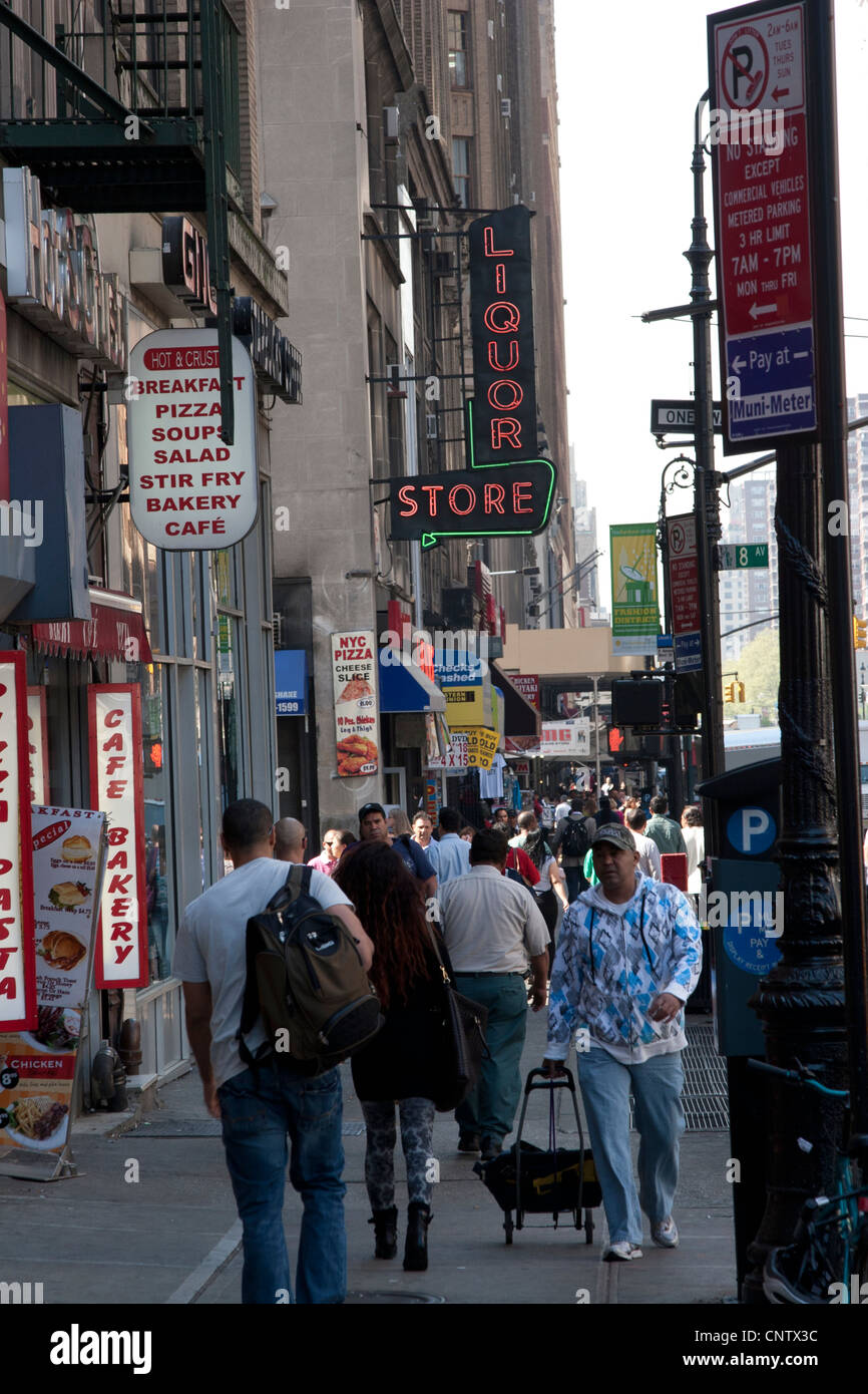 8th avenue -Fotos und -Bildmaterial in hoher Auflösung – Alamy