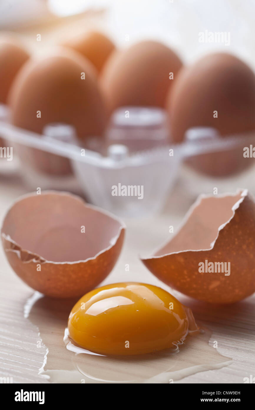 Eierschale Gebrochen Stockfotos und -bilder Kaufen - Alamy
