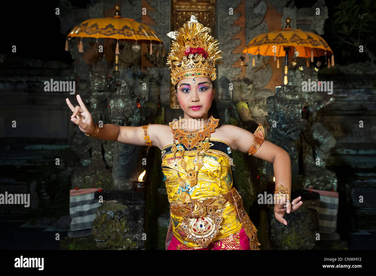 Krama desa adat taman kaja gruppe -Fotos und -Bildmaterial in hoher ...