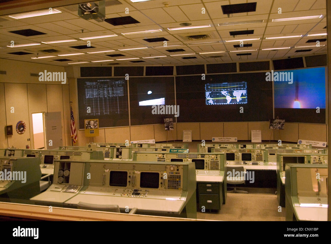 Apollo mission control center -Fotos und -Bildmaterial in hoher ...