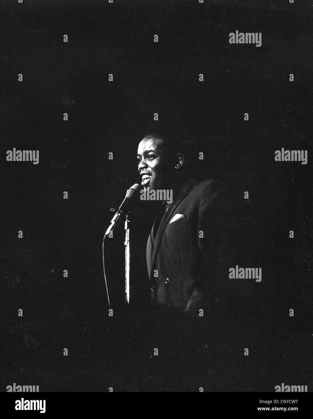 Lou rawls -Fotos und -Bildmaterial in hoher Auflösung – Alamy