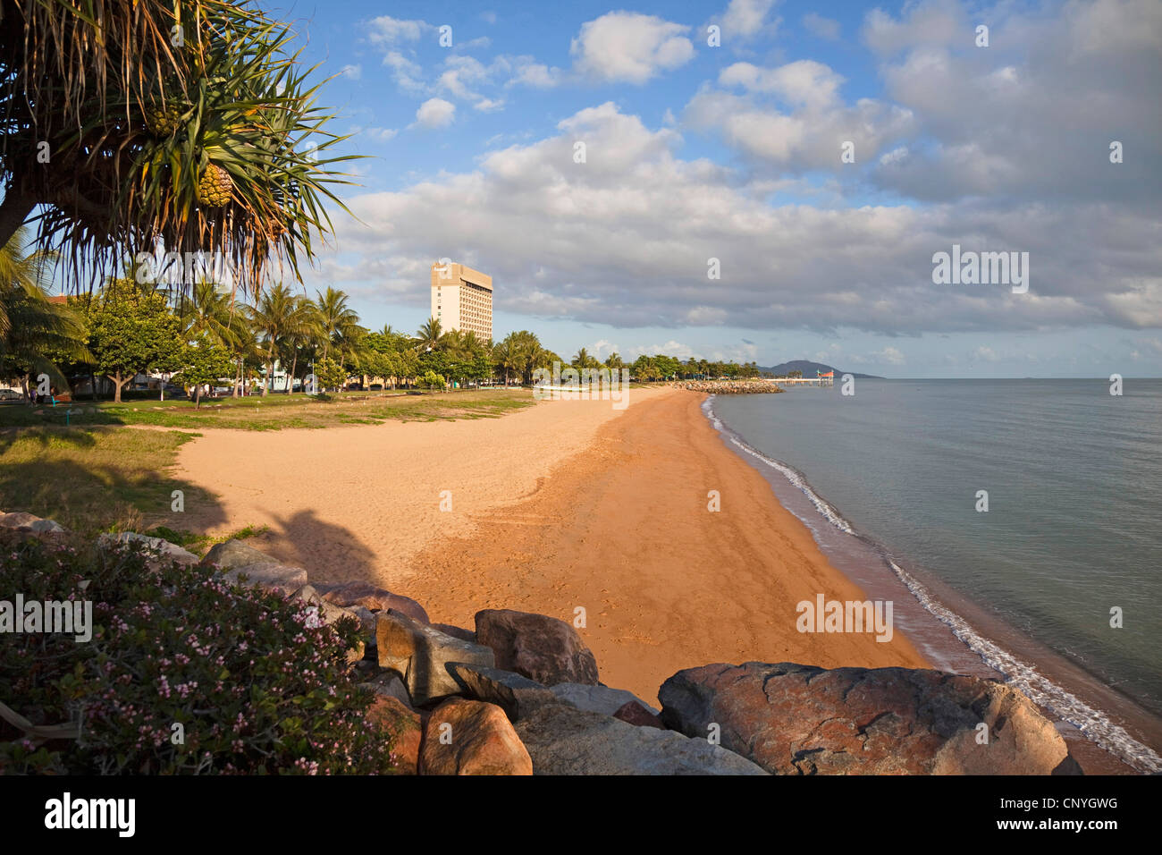 Beach Houses Queensland Stockfotos und -bilder Kaufen - Alamy