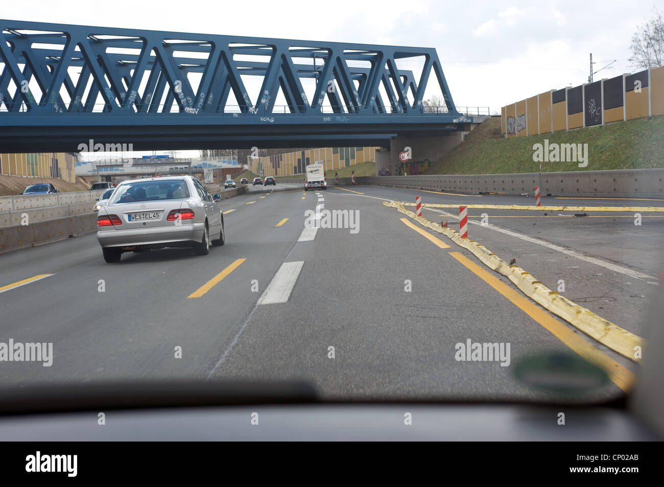 1 autobahn -Fotos und -Bildmaterial in hoher Auflösung – Alamy