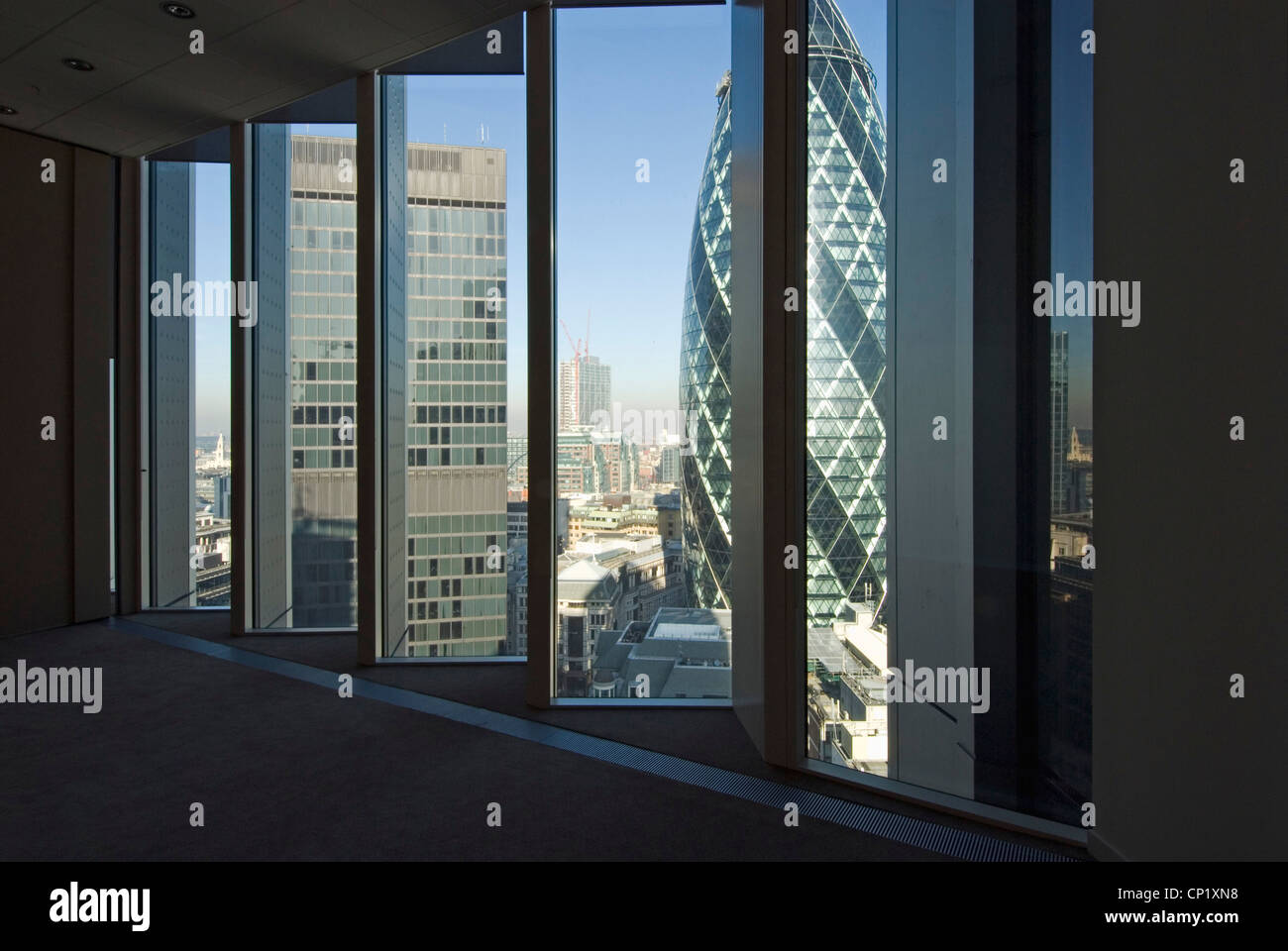 Gherkin building interior -Fotos und -Bildmaterial in hoher Auflösung ...