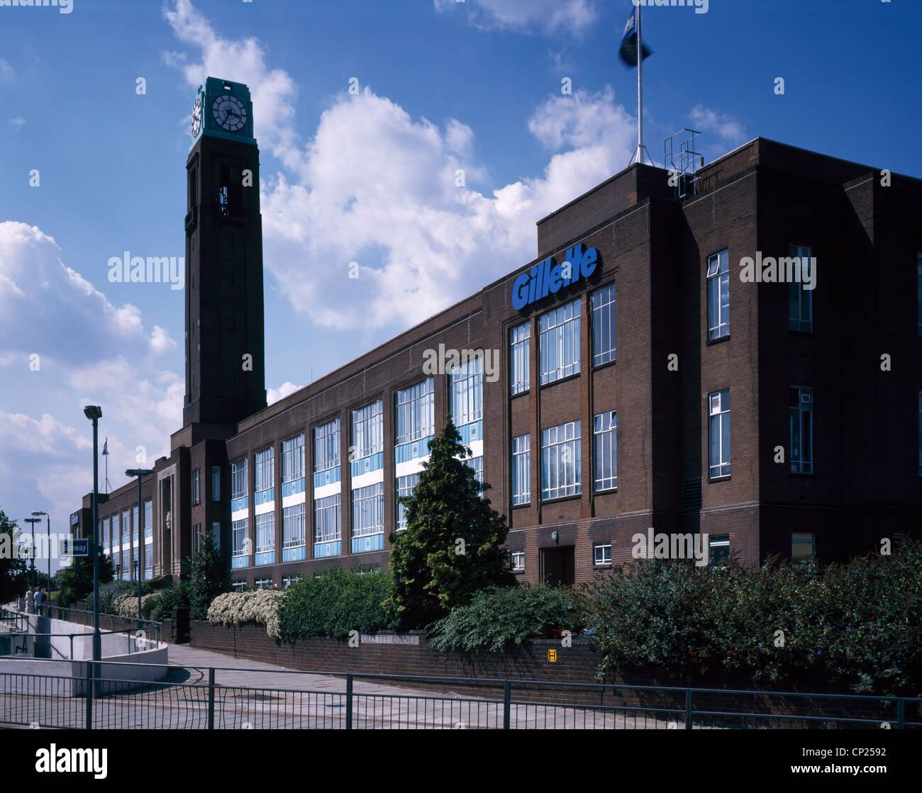 Gillette factory -Fotos und -Bildmaterial in hoher Auflösung – Alamy