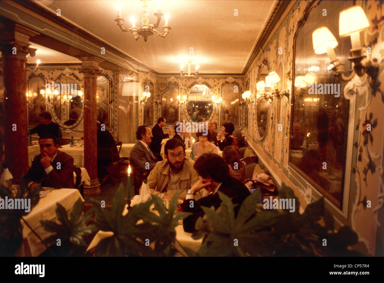 Venice caffe quadri -Fotos und -Bildmaterial in hoher Auflösung – Alamy