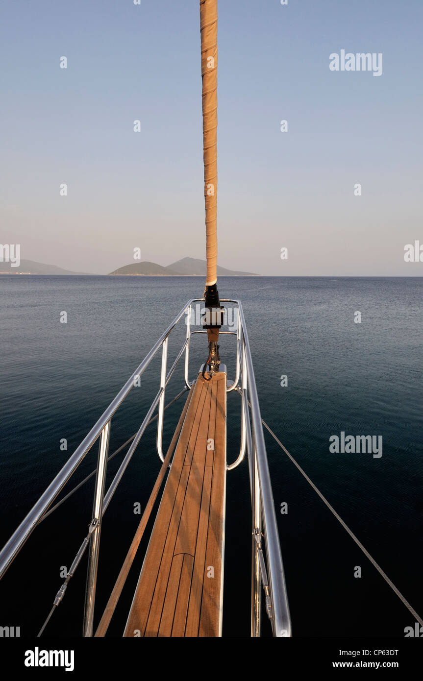 Deck des Luxus-Segelboot Stockfotografie - Alamy