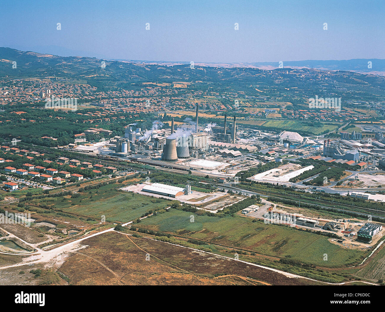 Rosignano solvay pflanze -Fotos und -Bildmaterial in hoher Auflösung ...