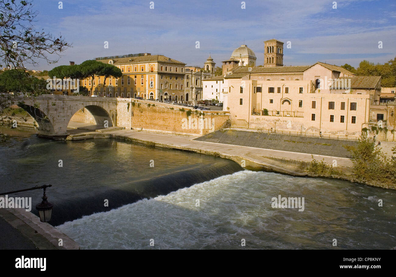 Tiber flussufer -Fotos und -Bildmaterial in hoher Auflösung – Alamy