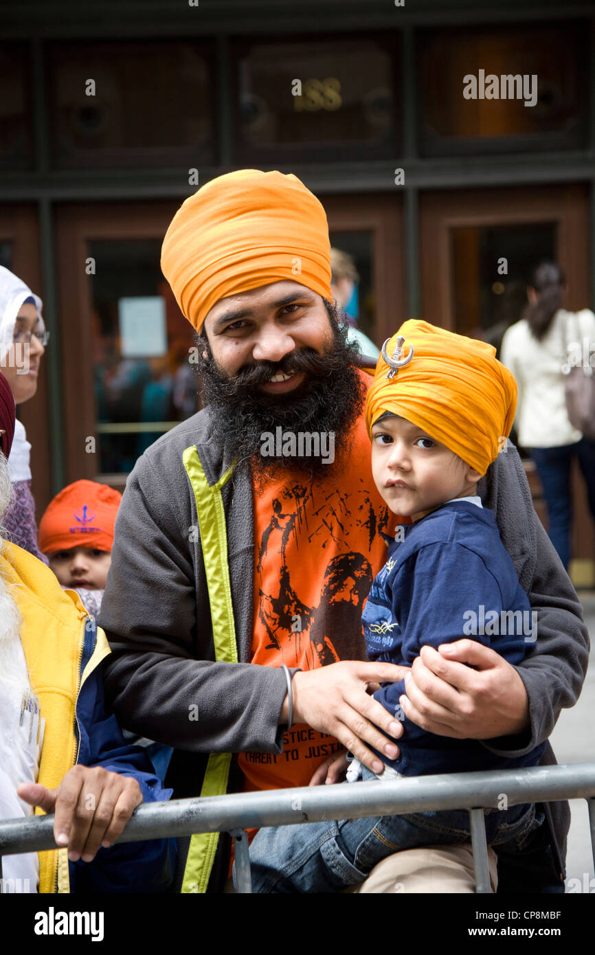Jährliche Sikh Parade & Festival auf der Madison Avenue in New York City Stockfotografie - Alamy