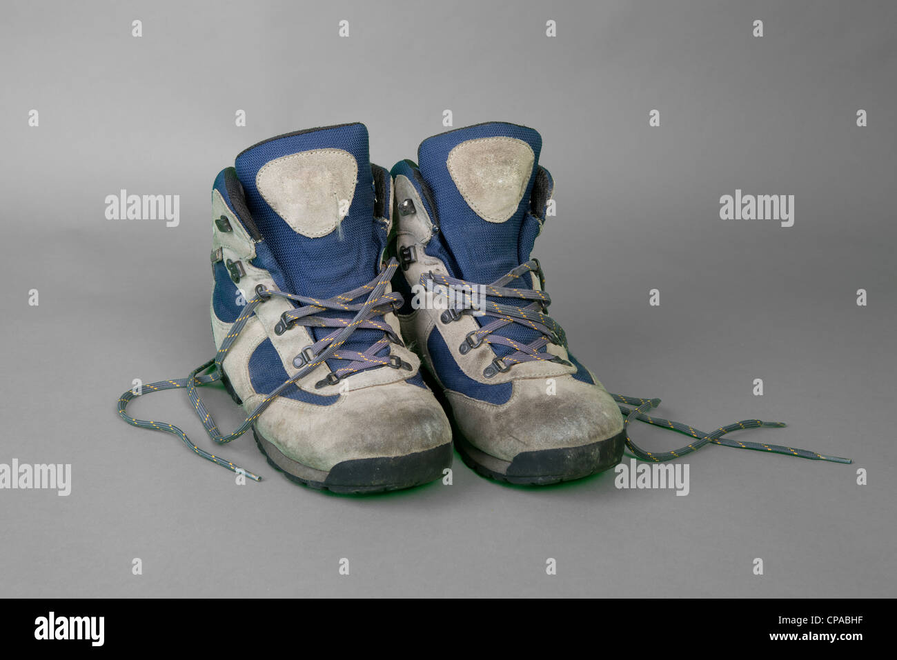 Alter wanderschuh -Fotos und -Bildmaterial in hoher Auflösung – Alamy