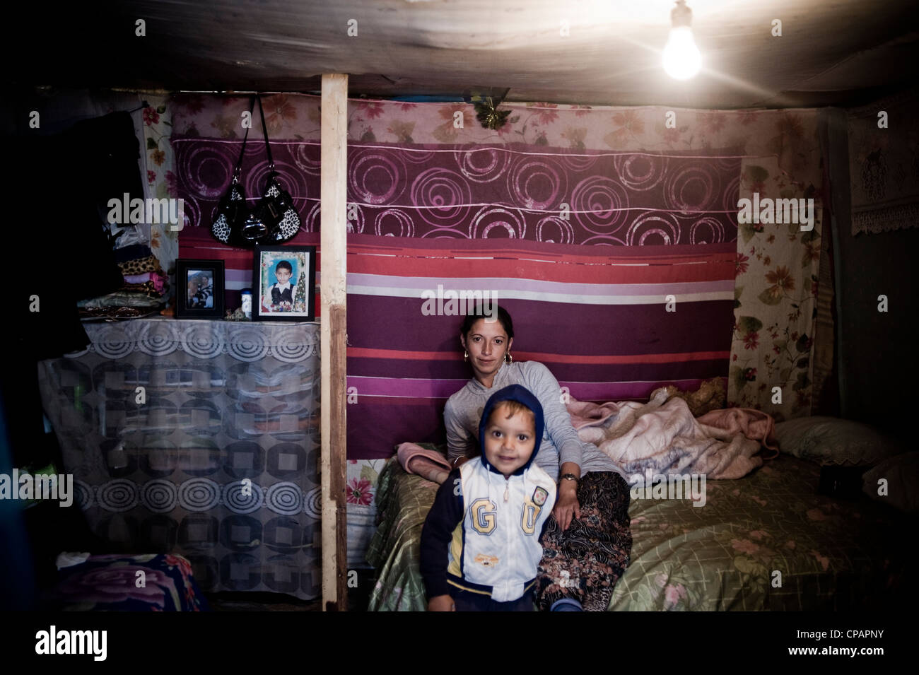 Spanien rumänische siedlung shack zigeuner dorf shanty behausung -Fotos und -Bildmaterial in ...