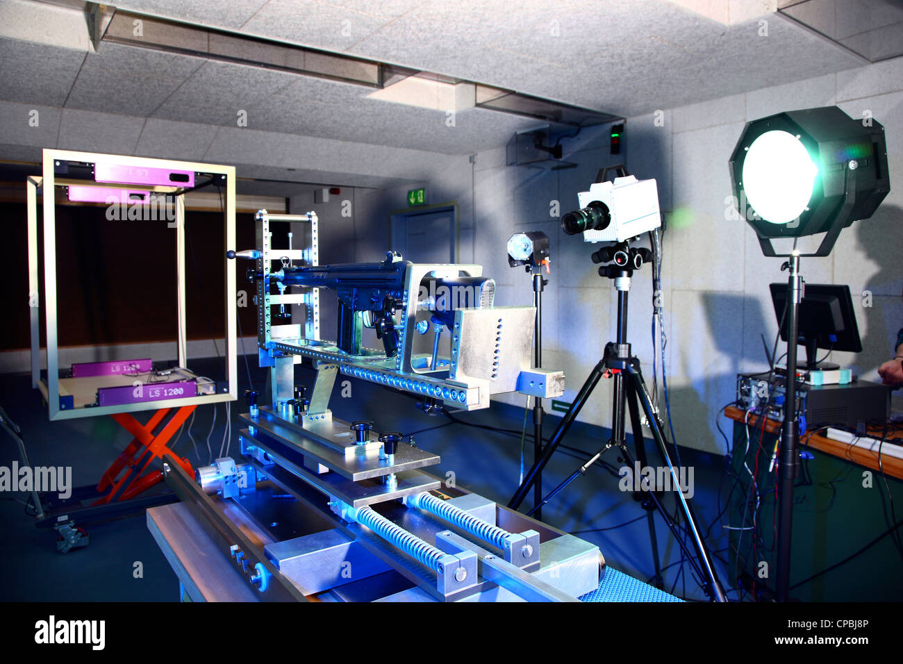 State police crime lab -Fotos und -Bildmaterial in hoher Auflösung – Alamy