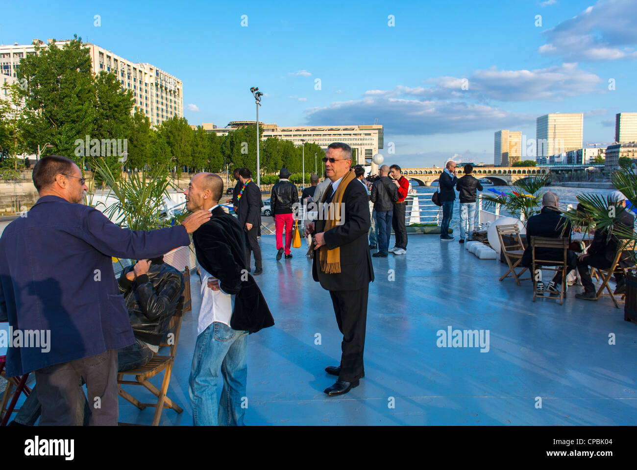 Long yang club -Fotos und -Bildmaterial in hoher Auflösung – Alamy
