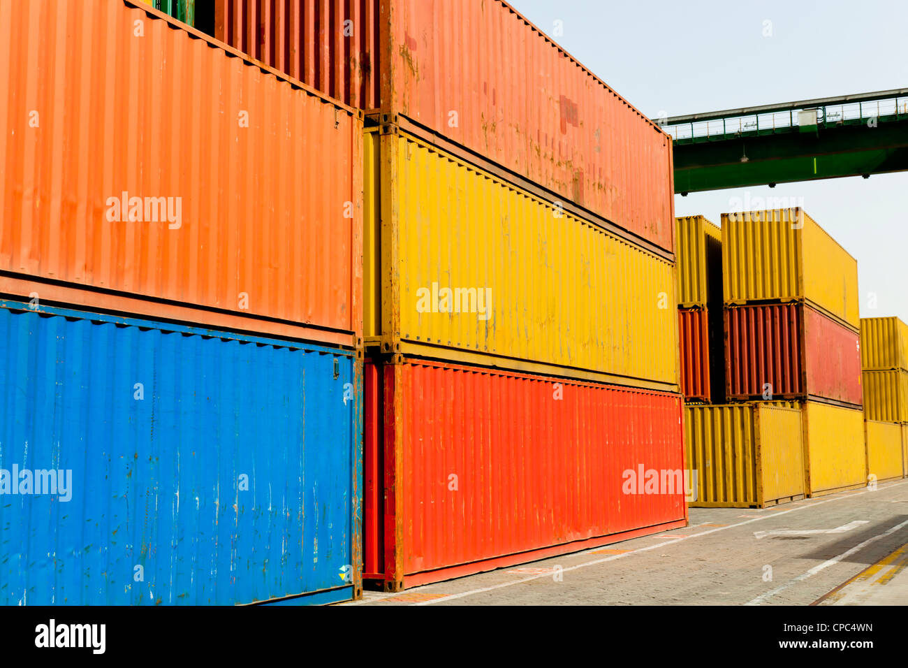 Block container hafen industrie warenhandel -Fotos und -Bildmaterial in ...