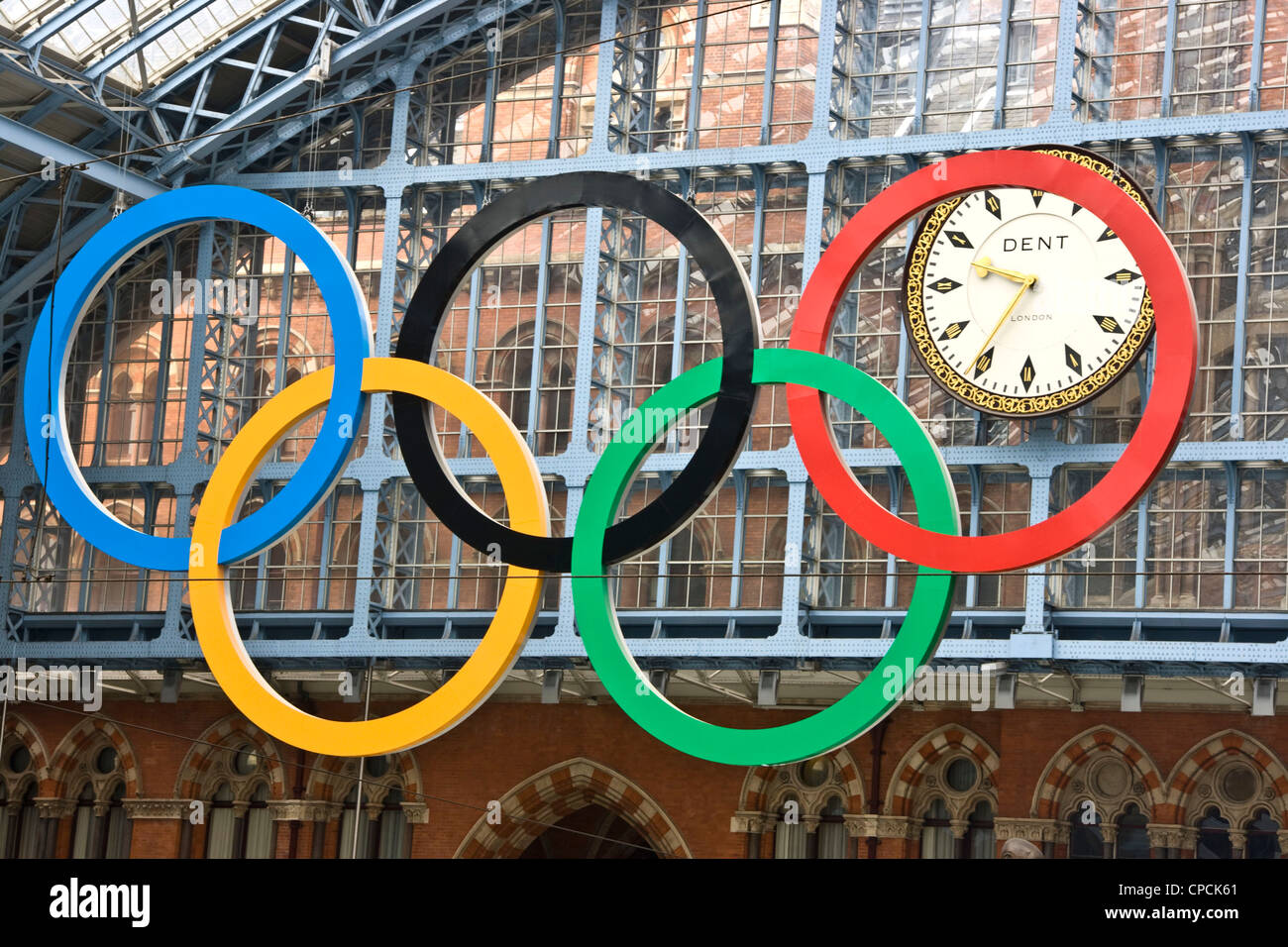 Olympische Ringen in der Besoldungsgruppe 1 aufgeführten St. Pancras ...