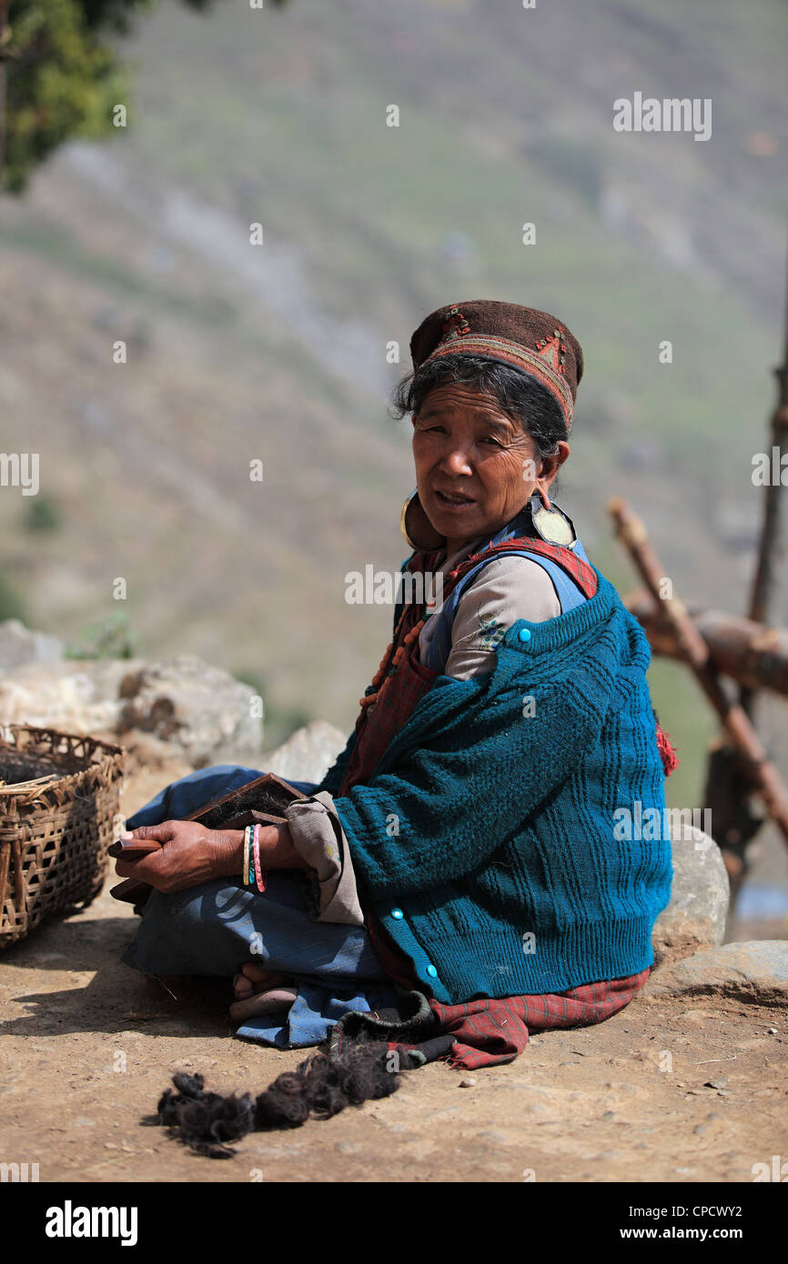 Yak wool -Fotos und -Bildmaterial in hoher Auflösung – Alamy