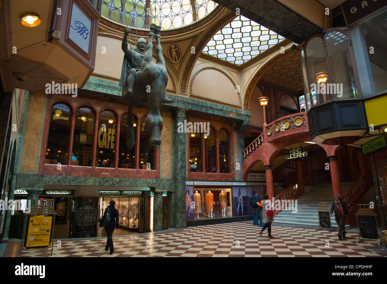 Lucerna passage -Fotos und -Bildmaterial in hoher Auflösung – Alamy