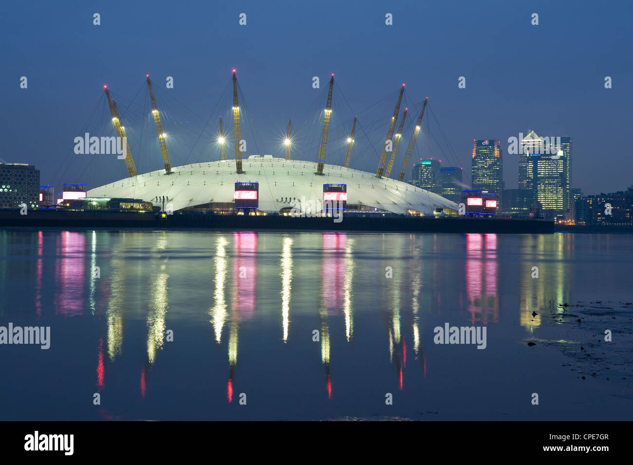 O2 arena -Fotos und -Bildmaterial in hoher Auflösung – Alamy