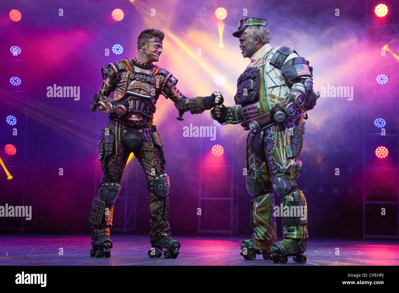 Starlight express -Fotos und -Bildmaterial in hoher Auflösung – Alamy