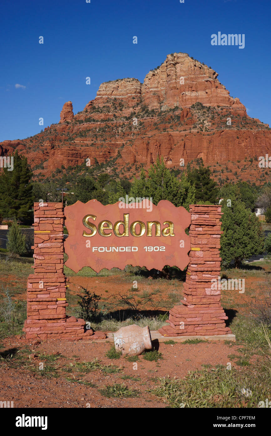 Sedona welcome sign arizona usa -Fotos und -Bildmaterial in hoher ...