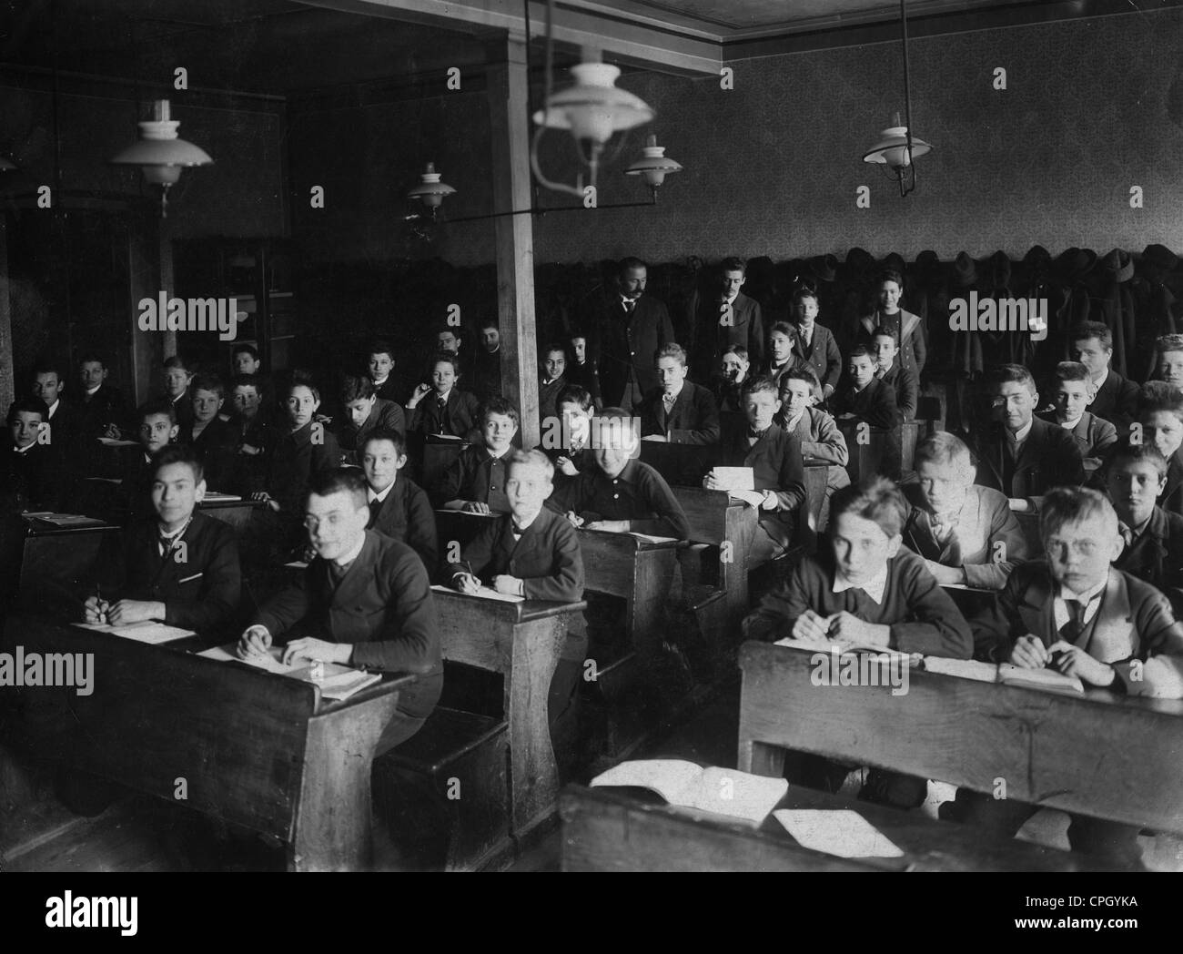 School classroom and 1900s -Fotos und -Bildmaterial in hoher Auflösung ...
