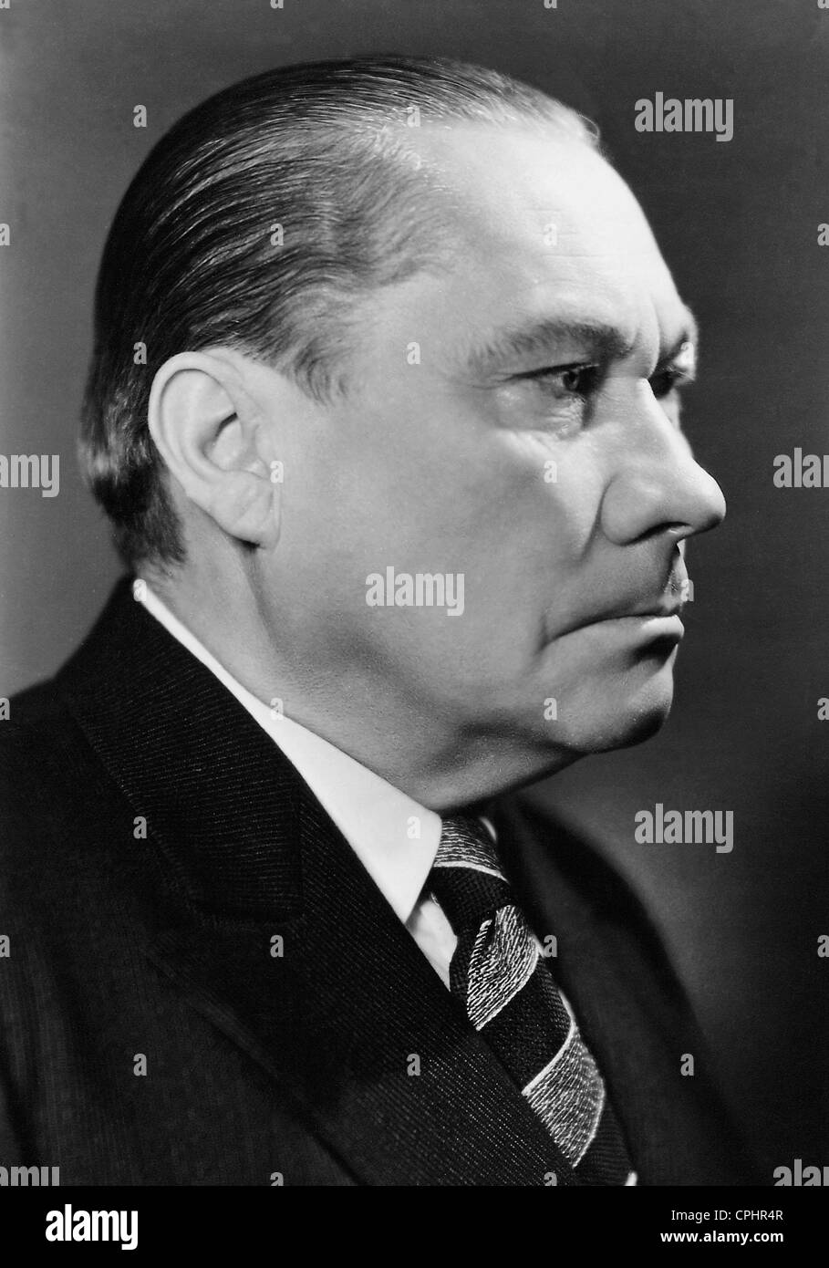 Paul Wegener in "Inge und die Millionen", 1933 Stockfotografie - Alamy