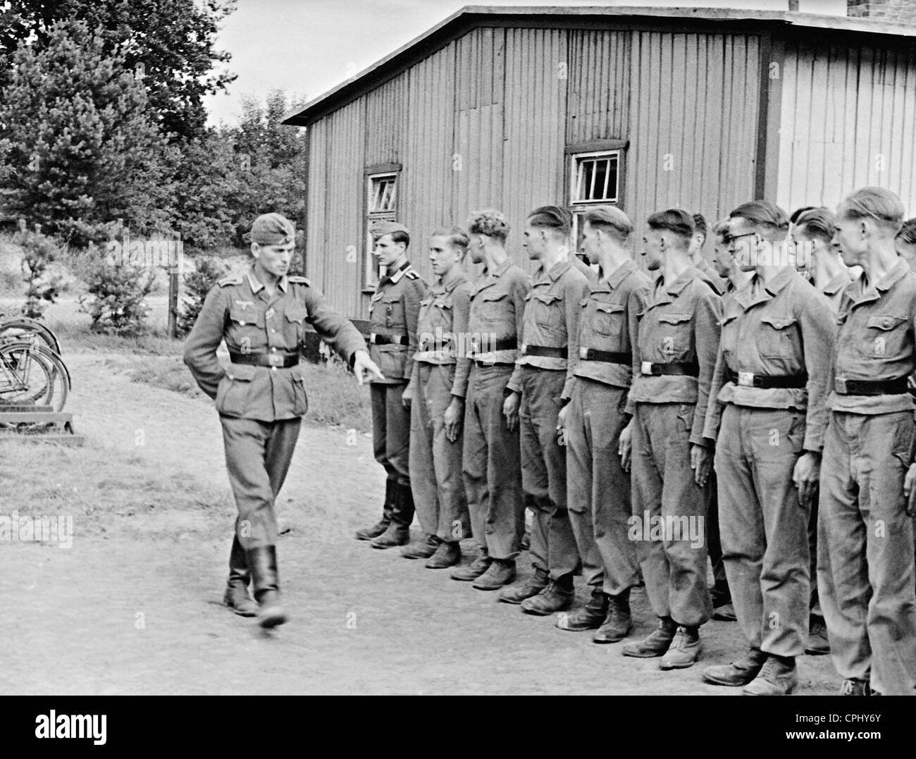 Hitler Youth Training Camp Stockfotos und -bilder Kaufen - Alamy