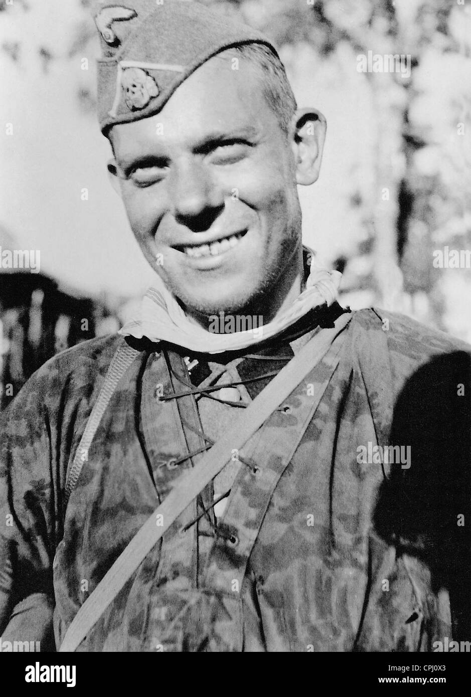 Belgische freiwillige waffen ss -Fotos und -Bildmaterial in hoher ...