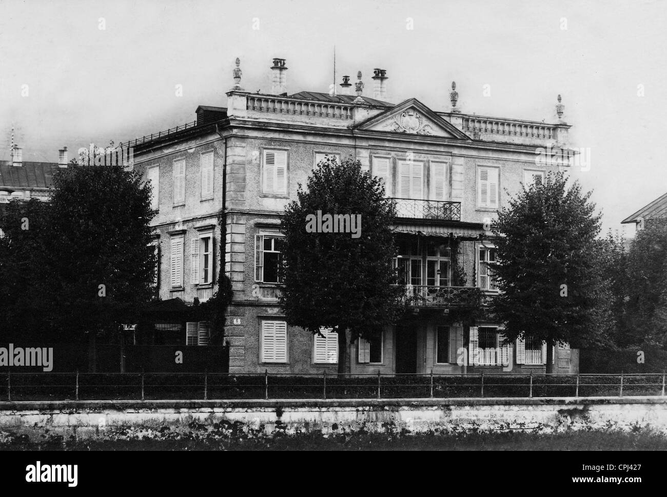Lehar villa -Fotos und -Bildmaterial in hoher Auflösung – Alamy