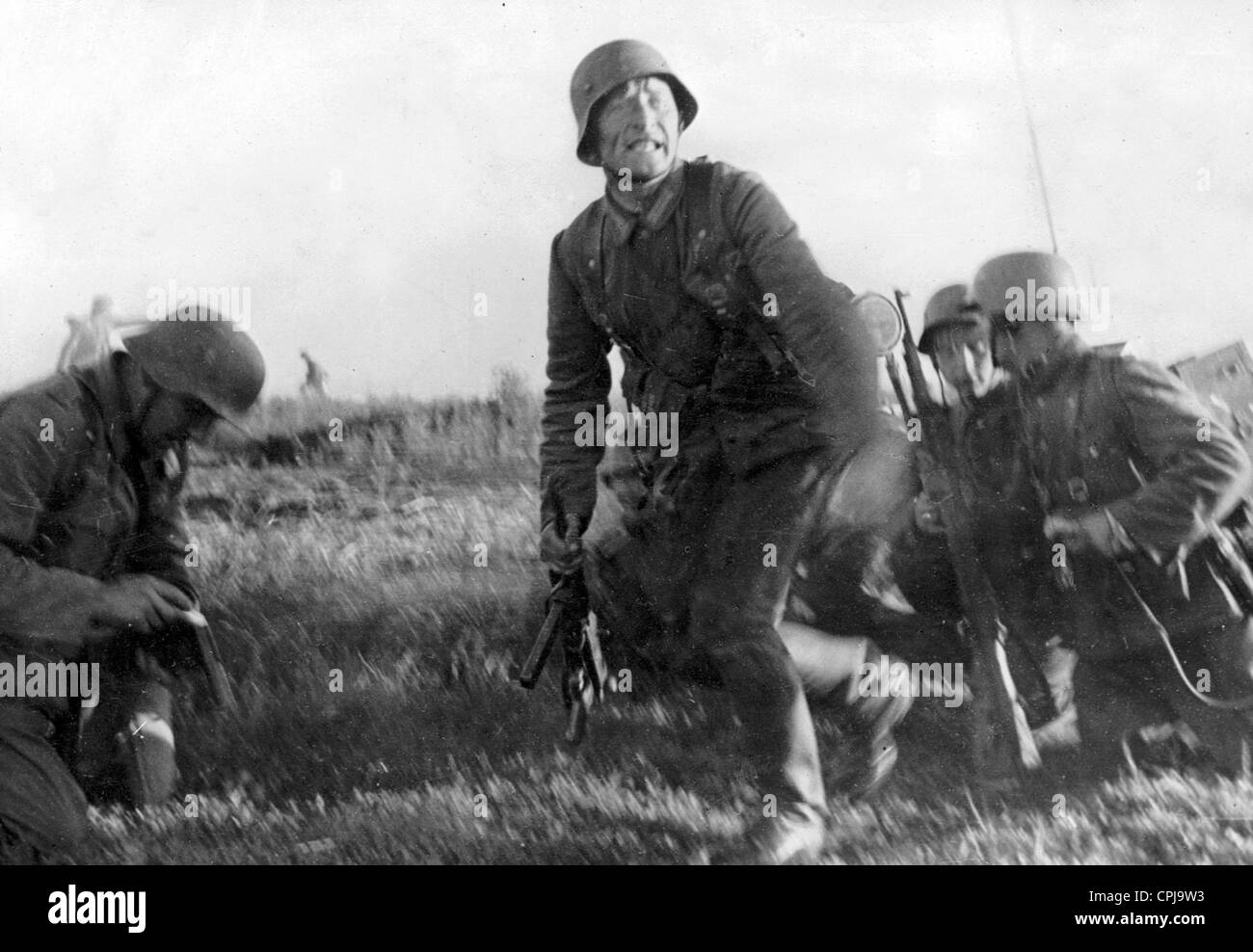 German Soldiers Combat Eastern Front Stockfotos & German Soldiers ...