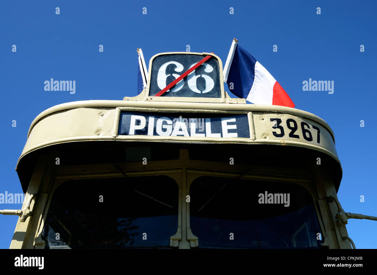 Renault bus -Fotos und -Bildmaterial in hoher Auflösung – Alamy