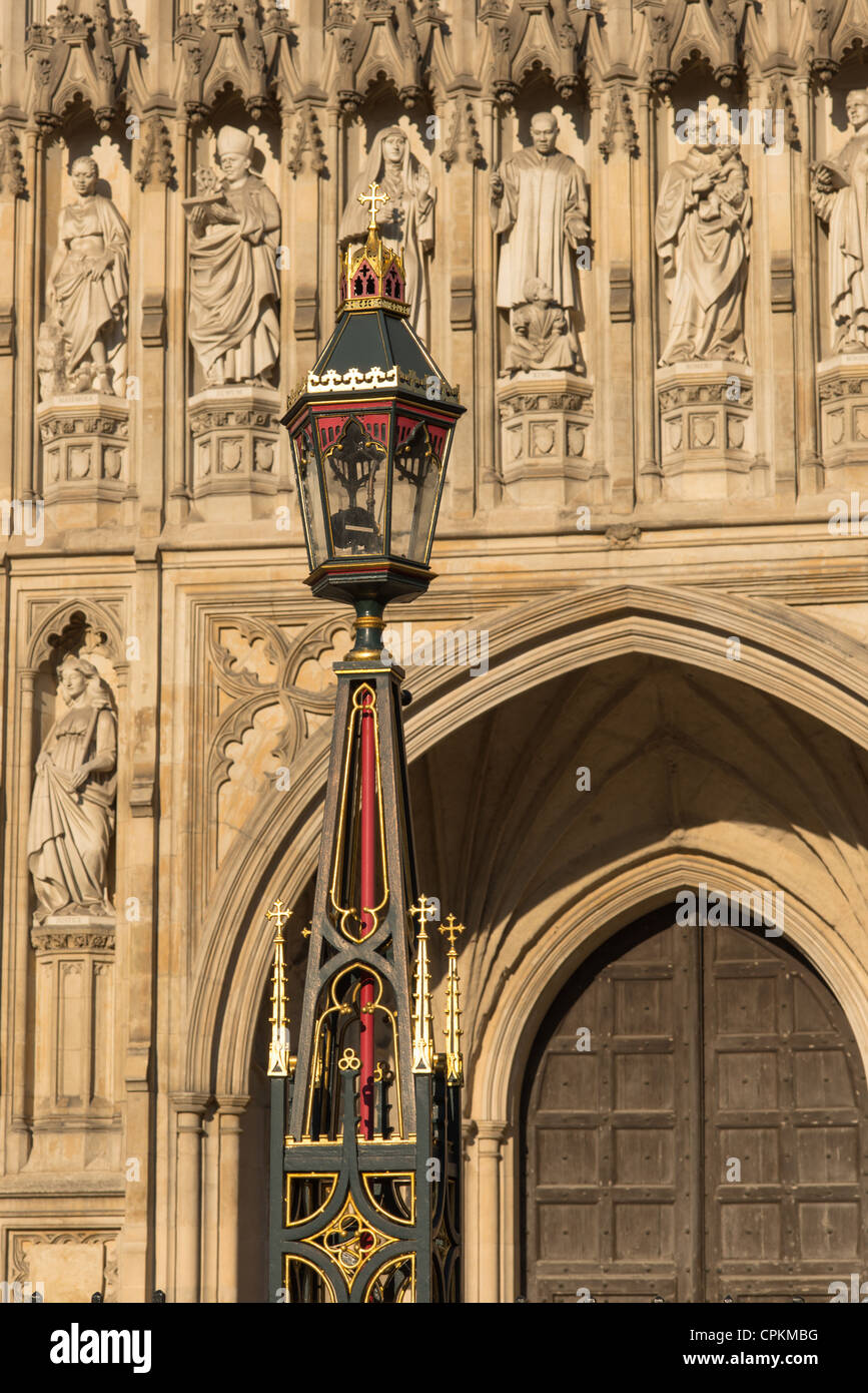 Front westminster abbey -Fotos und -Bildmaterial in hoher Auflösung – Alamy