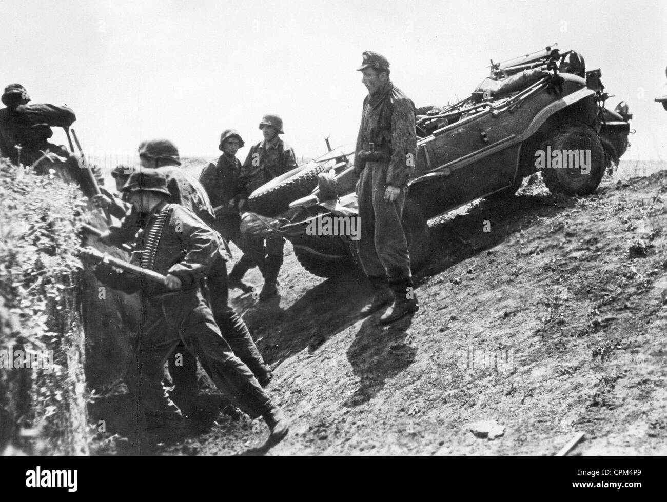 Schwimmwagen waffen ss -Fotos und -Bildmaterial in hoher Auflösung – Alamy