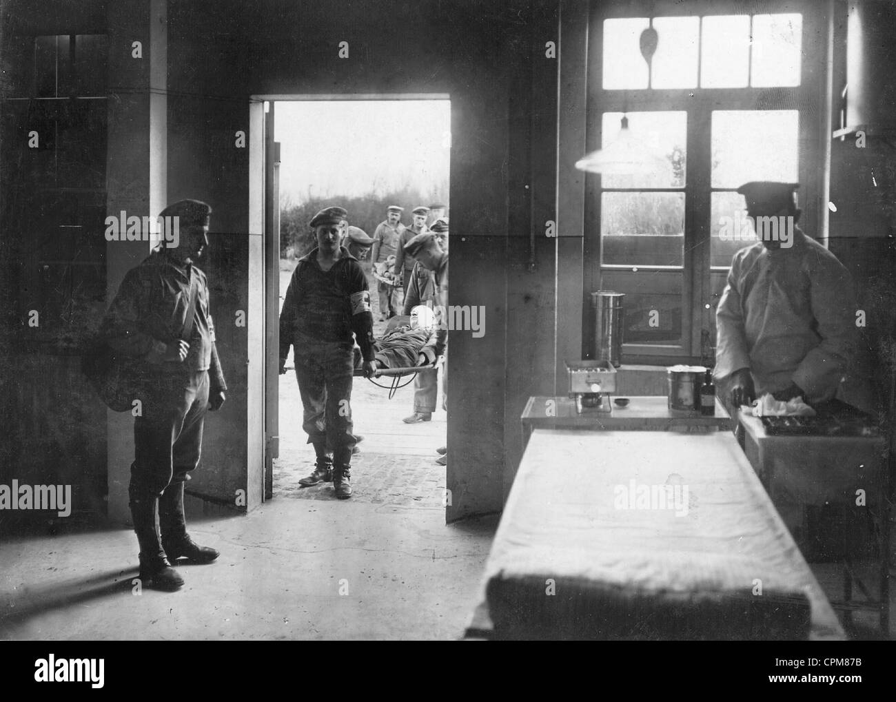 German hospital room -Fotos und -Bildmaterial in hoher Auflösung ...