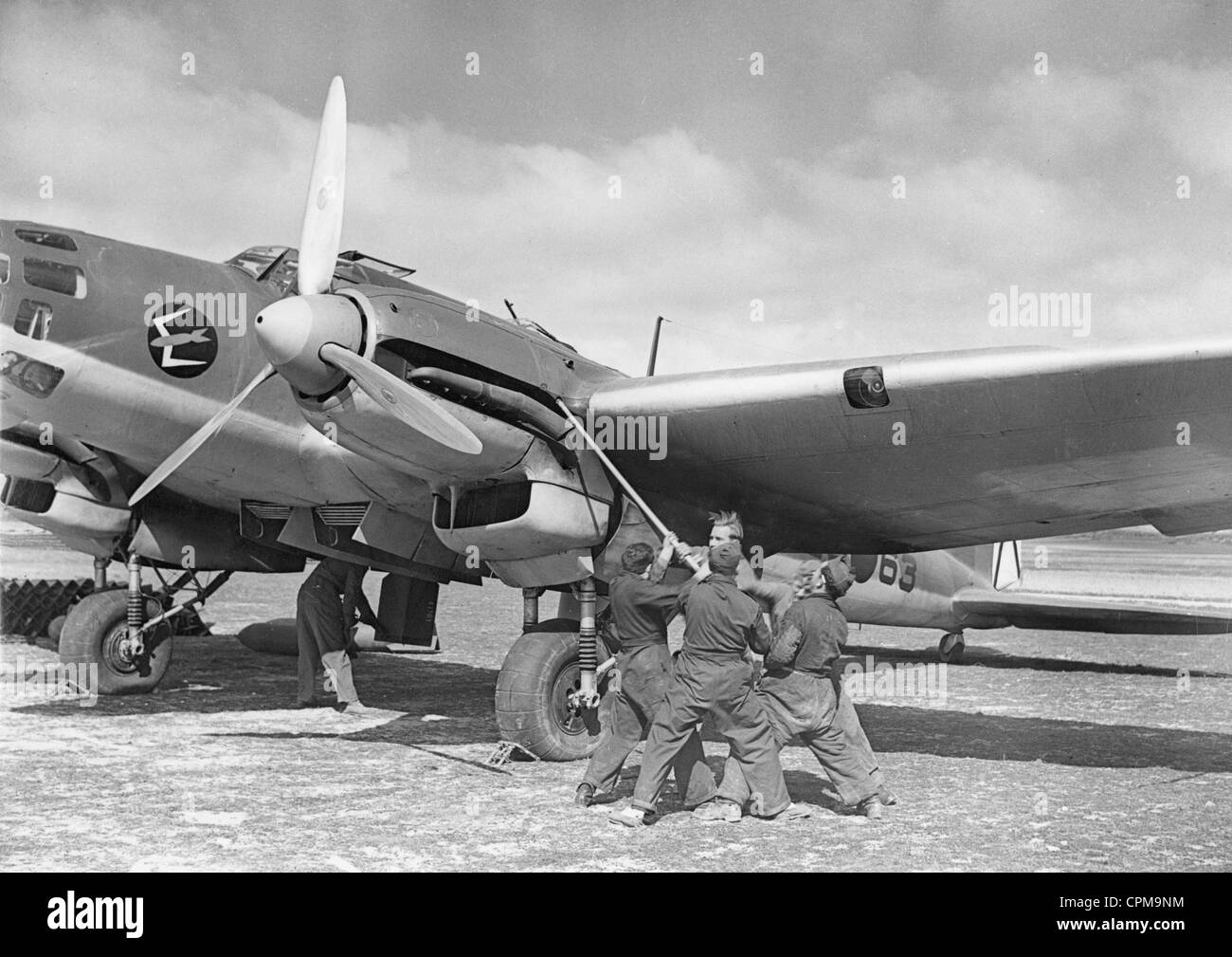 Heinkel 111 legion condor Schwarzweiß-Stockfotos und -bilder - Alamy