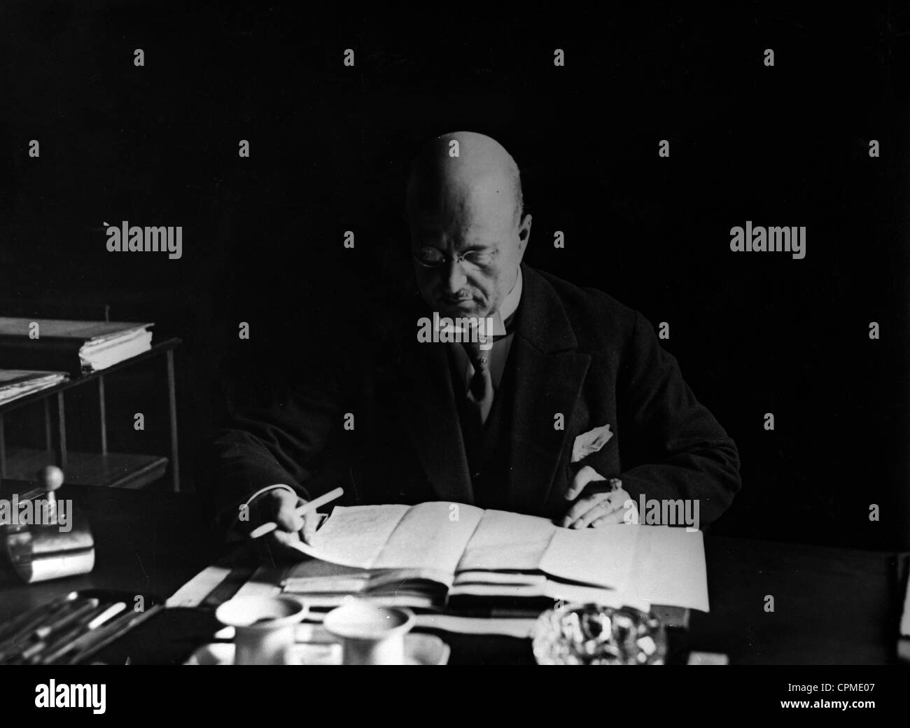 Beamter/Beamtin in Deutschland, 1920 Stockfotografie - Alamy