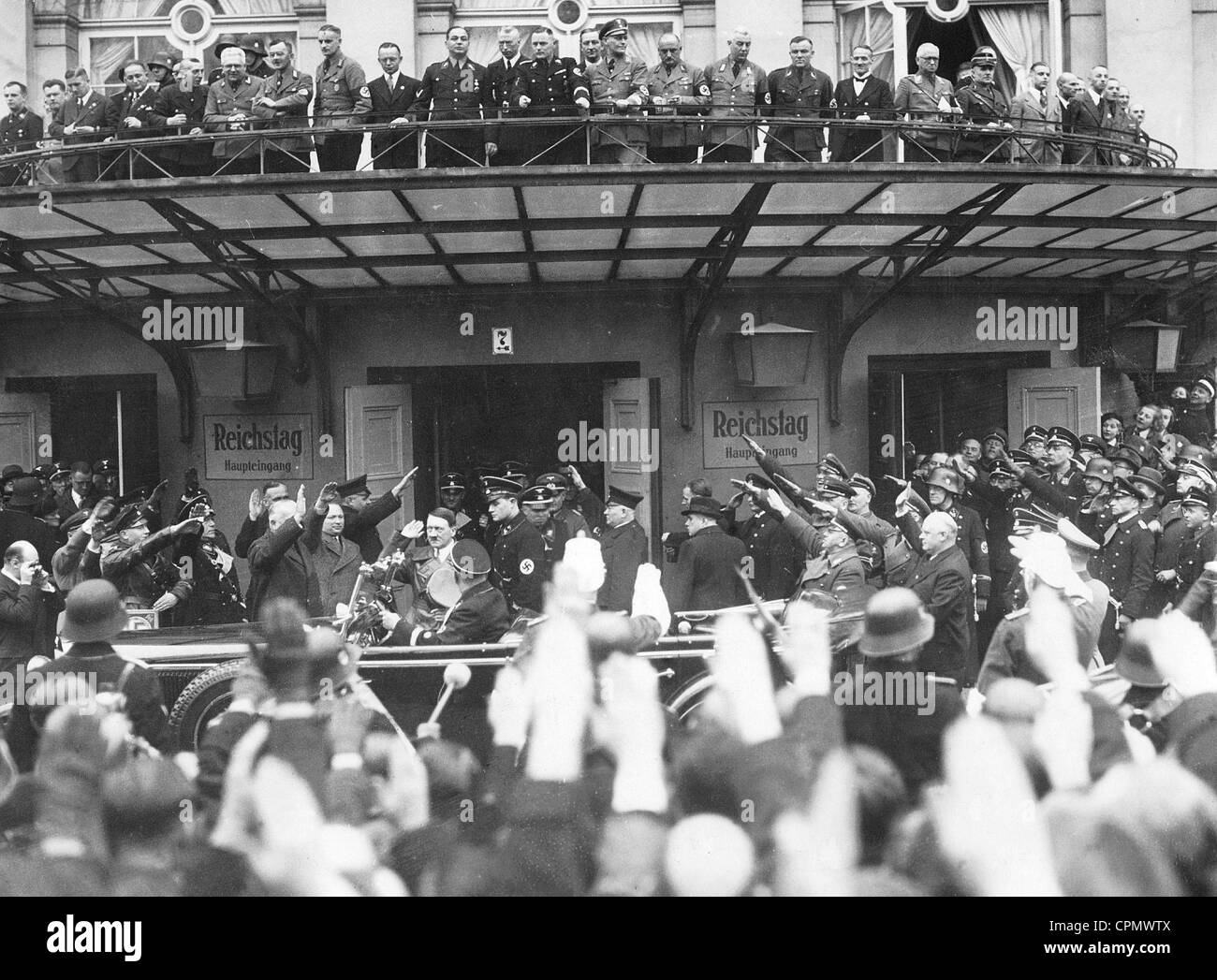 Adolf hitler haus Schwarzweiß-Stockfotos und -bilder - Alamy