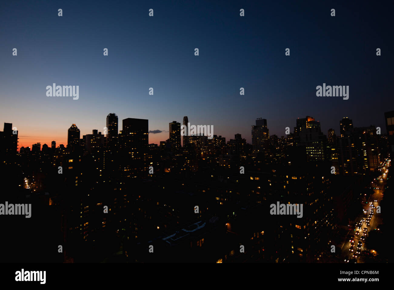 New york city skyline night overhead -Fotos und -Bildmaterial in hoher ...
