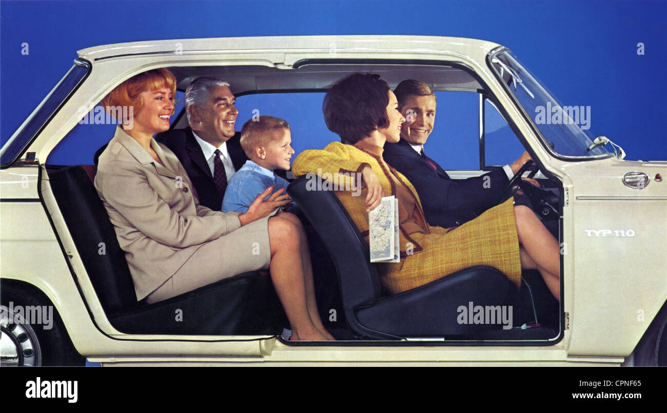 Fully occupied car -Fotos und -Bildmaterial in hoher Auflösung – Alamy