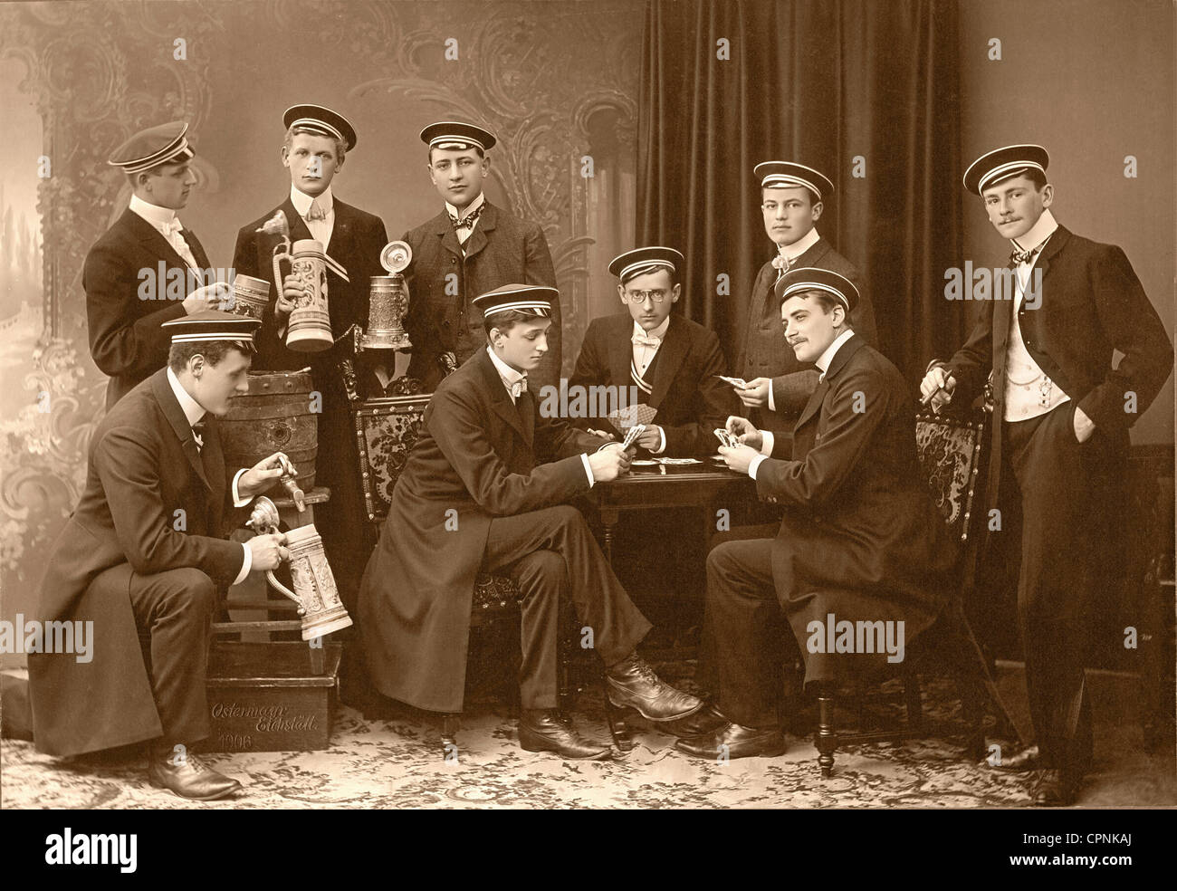 Korps studenten -Fotos und -Bildmaterial in hoher Auflösung – Alamy