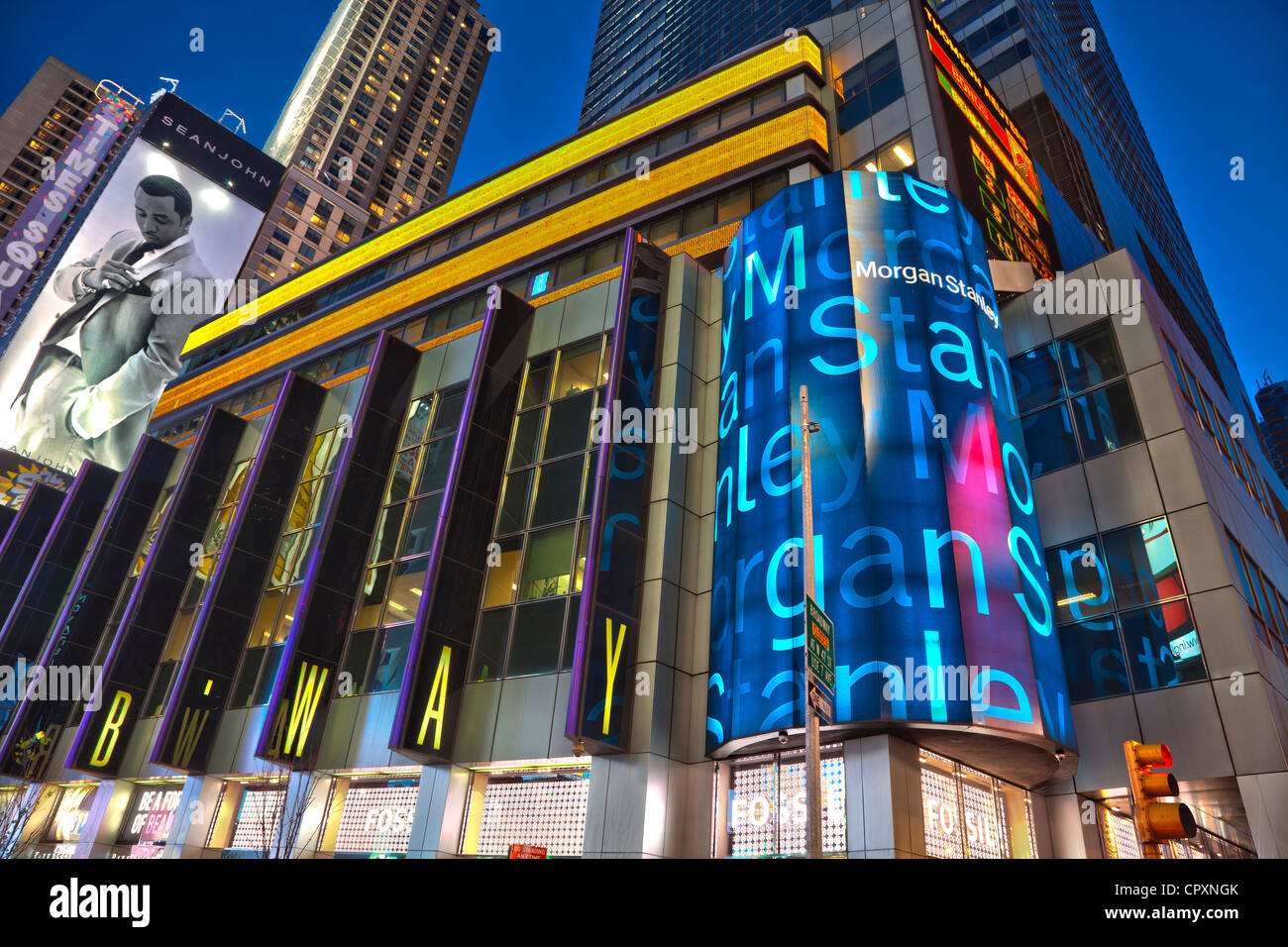 1585 broadway -Fotos und -Bildmaterial in hoher Auflösung – Alamy