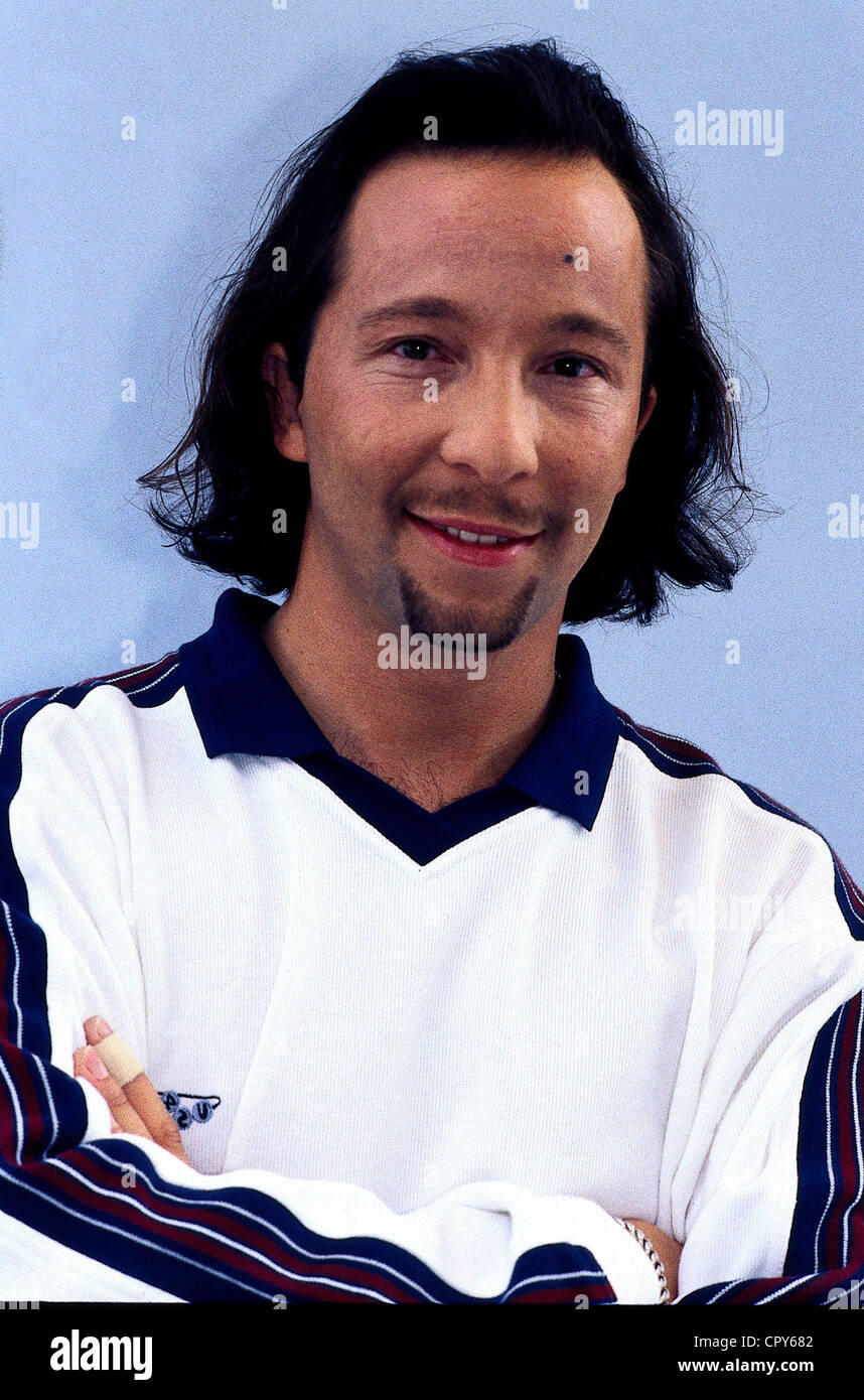 DJ Bobo (geboren als Peter Rene Baumann), * 5.1.1968, Schweizer Musiker ...