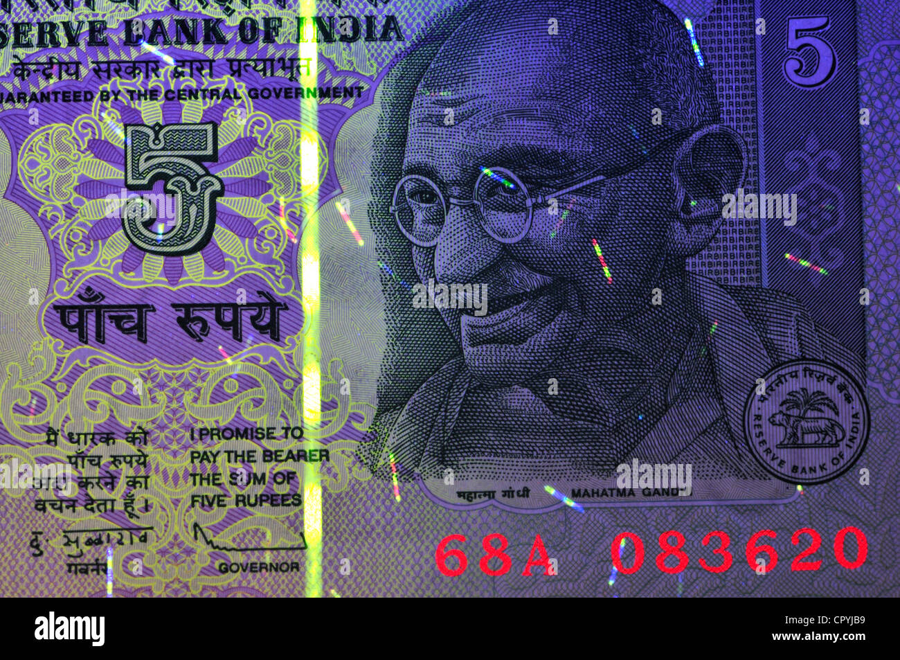 Ultraviolet light banknote -Fotos und -Bildmaterial in hoher Auflösung ...