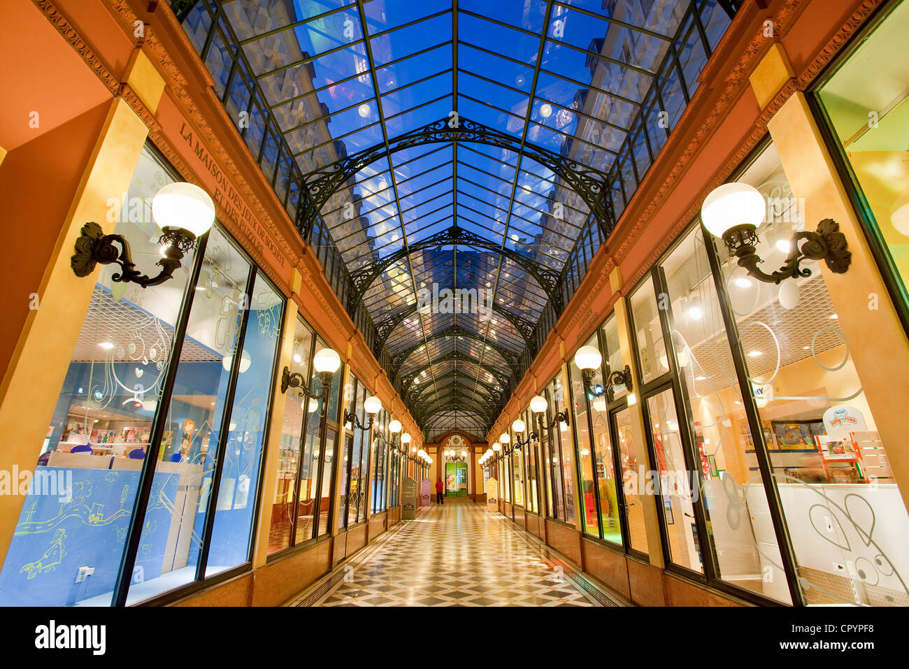 Grands boulevards paris -Fotos und -Bildmaterial in hoher Auflösung – Alamy
